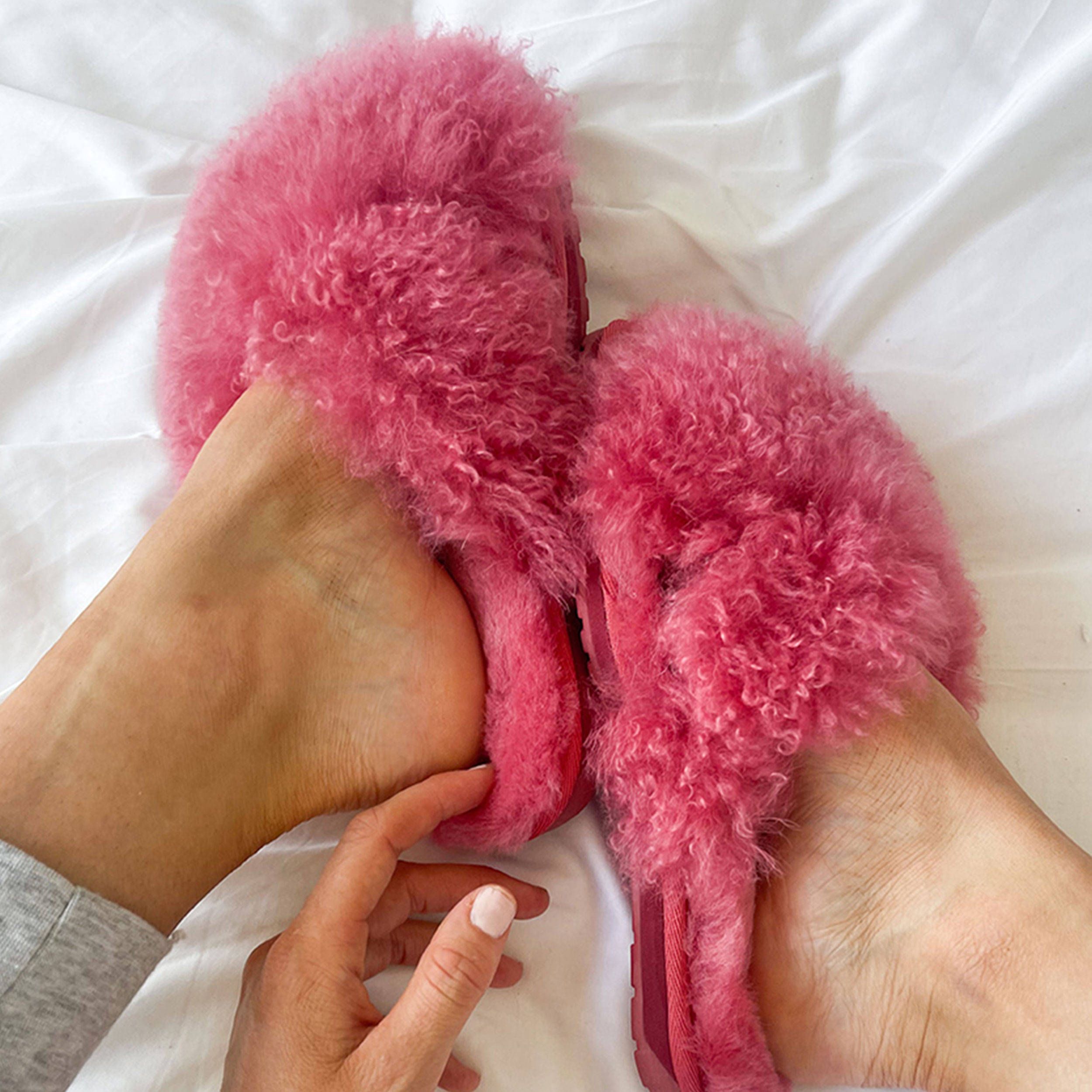 Mayberry Curly Womens Sheepskin Slipper- EMU Australia